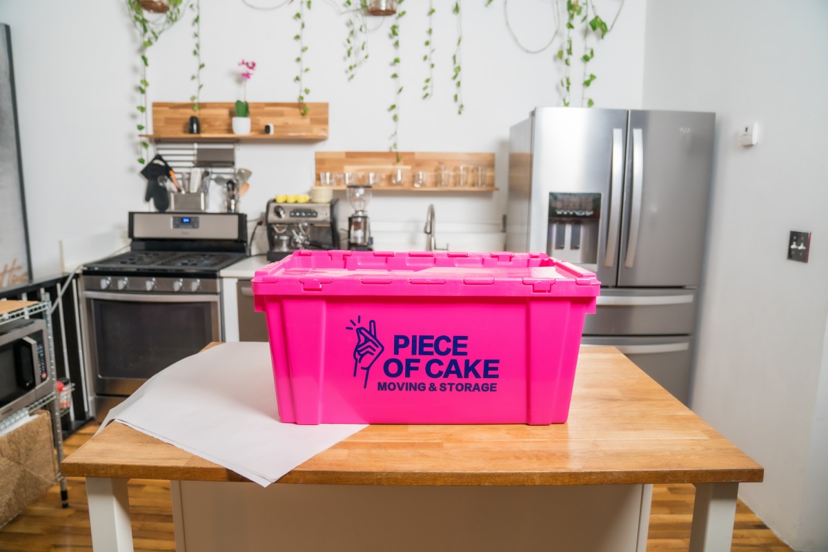 How Do Plastic Moving Bins Protect the Environment? - The Environmental ...